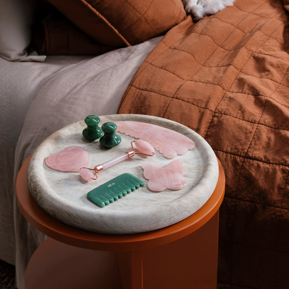 What Is Gua Sha? Benefits, Uses & Lymphatic Drainage